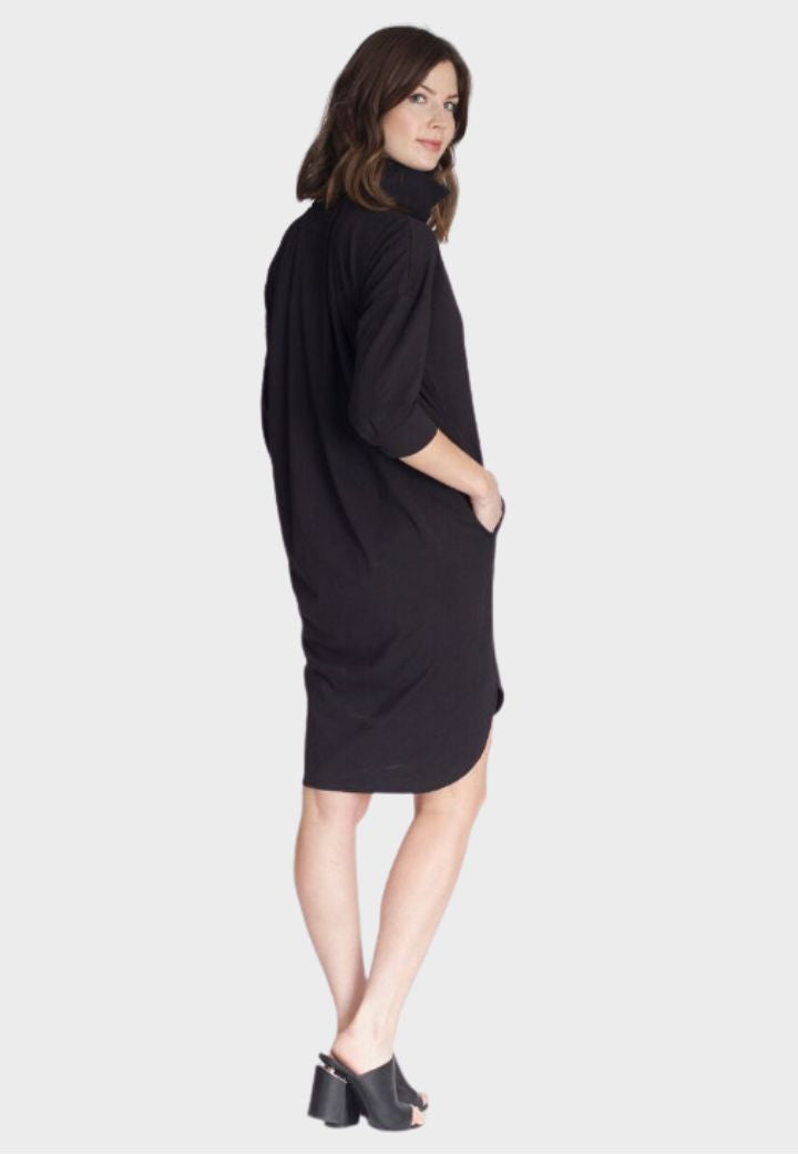 Masterpiece Dress - V-neck Placket Collar Dress with Pockets: Womens ...