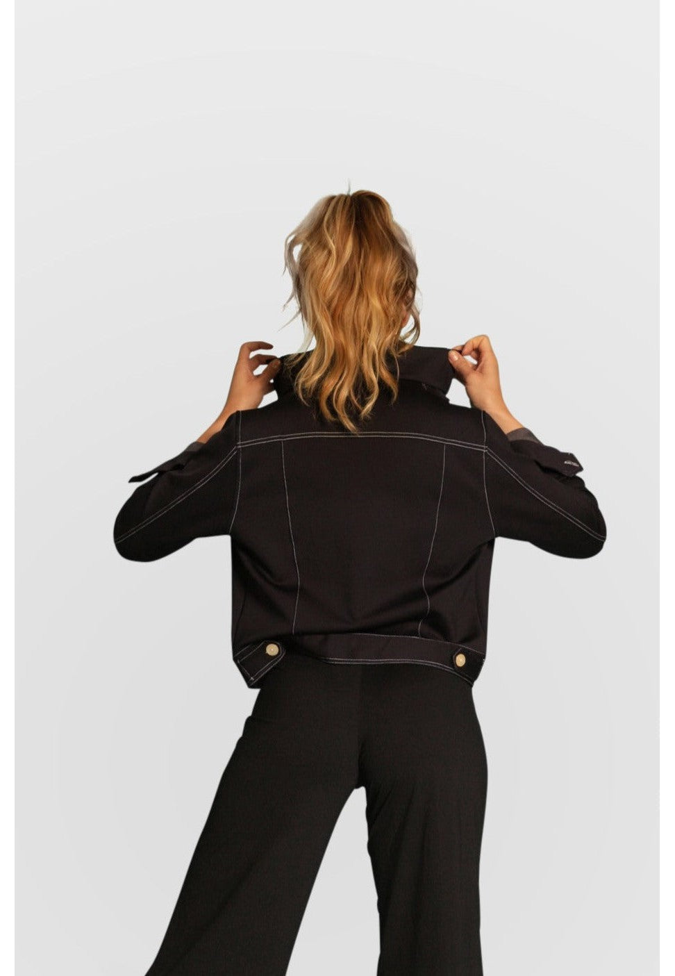 Neo-Tech Jacket - Buki